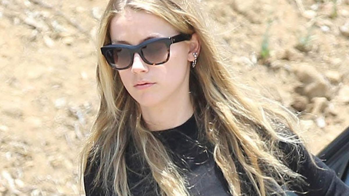 Amber Heard retira la demanda por difamación contra un amigo de Johnny ...