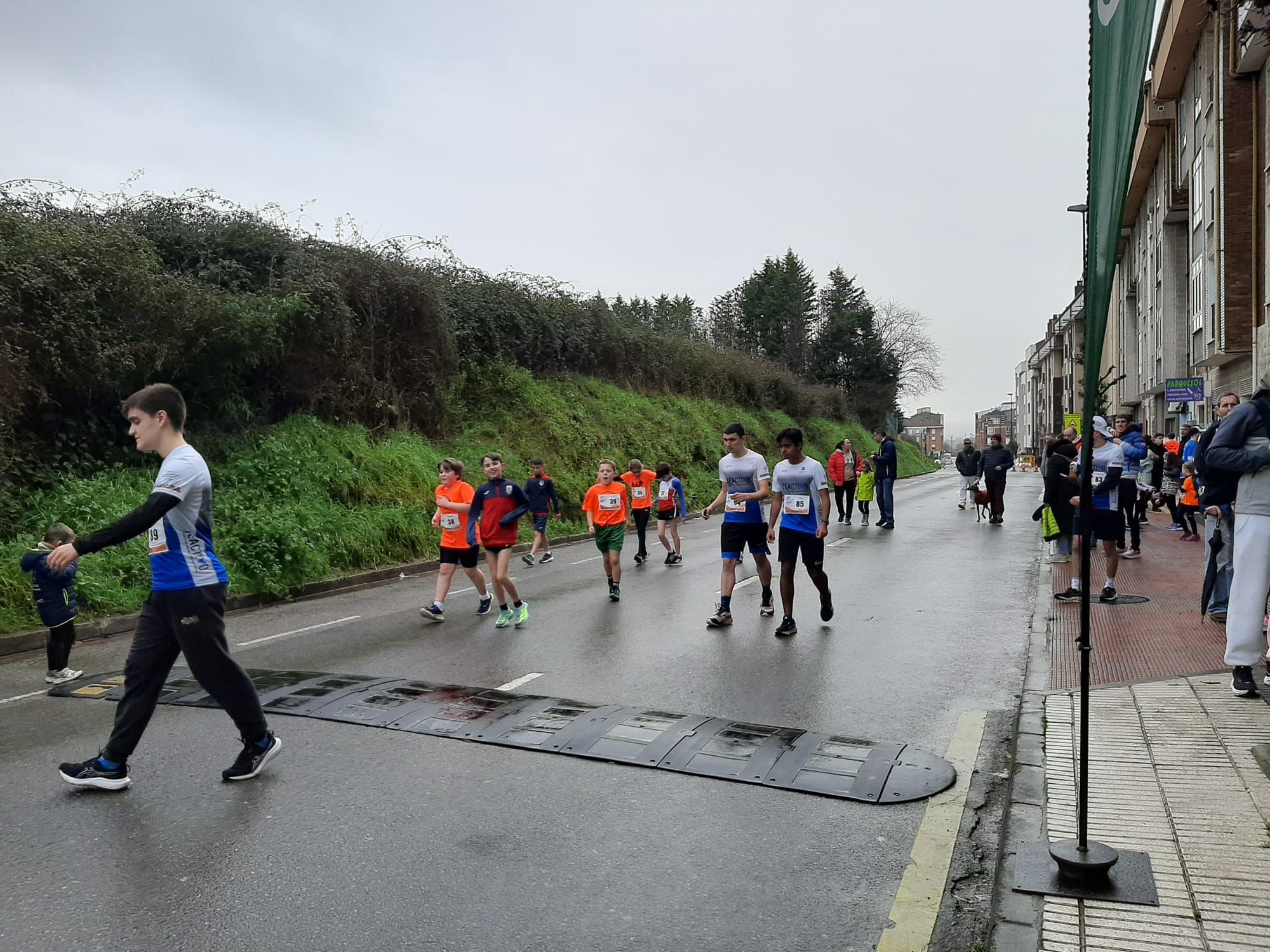 Llanera, capital del atletismo con su carrera 10 K