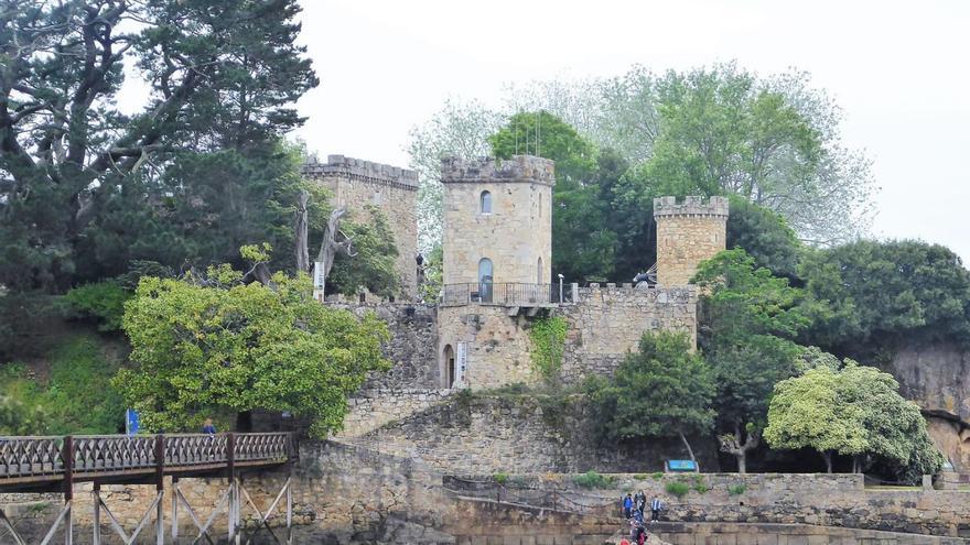 El museo Os Oleiros y el castillo de Santa Cruz ofrecerán visitas guiadas