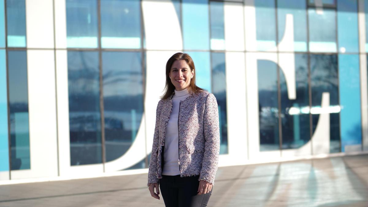Elena Fernández: ‘Con las becas, queremos formar a los mejores y ser ...