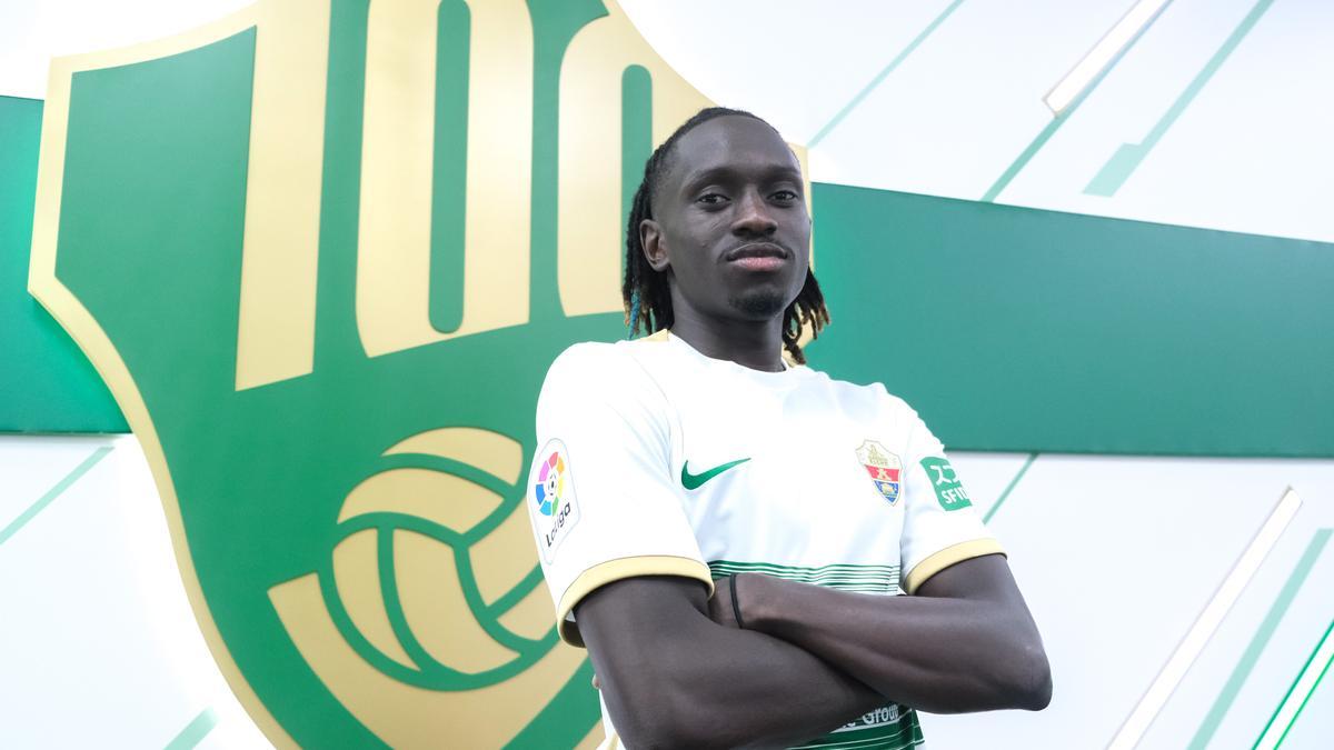 Quina: "Tenía ganas de volver a España y Elche es el sitio perfecto"