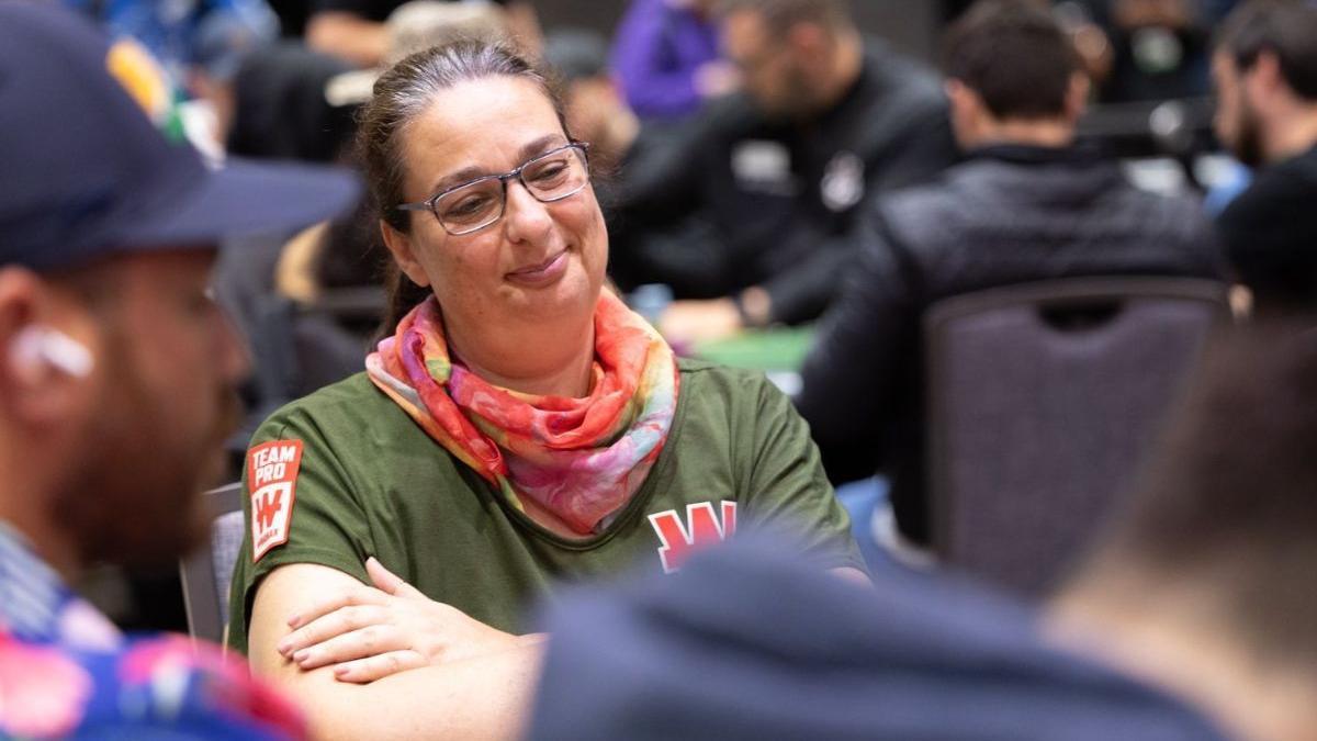 Estelle Cohuet: ¡”.ast Women Standing” de las World Series of Poker!