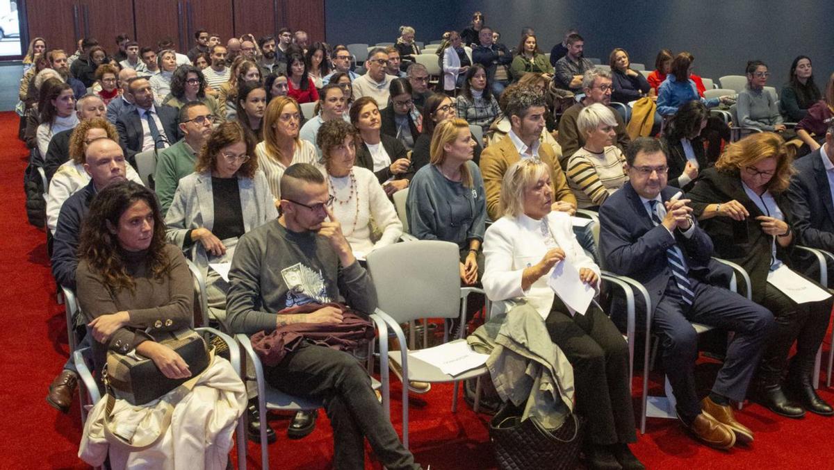 El programa "Incorpora", respaldado por la Fundación "la Caixa ...