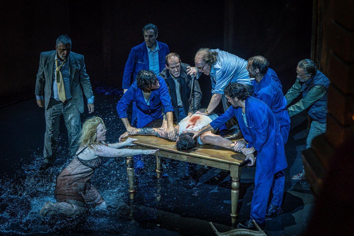 Asesinatos, sexo y una enorme piscina: 'Lady Macbeth de Mtsensk' abre ...