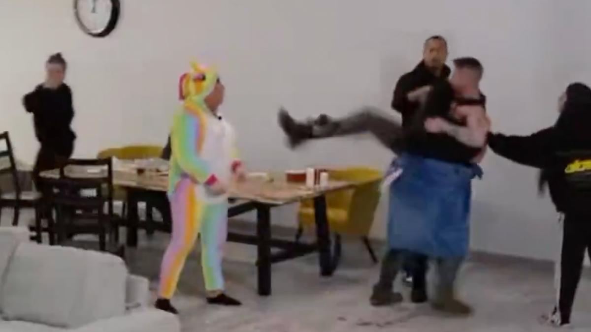 'La casa de los gemelos': la vergonzosa e intolerable agresión de Labrador a Cherilyn Divine