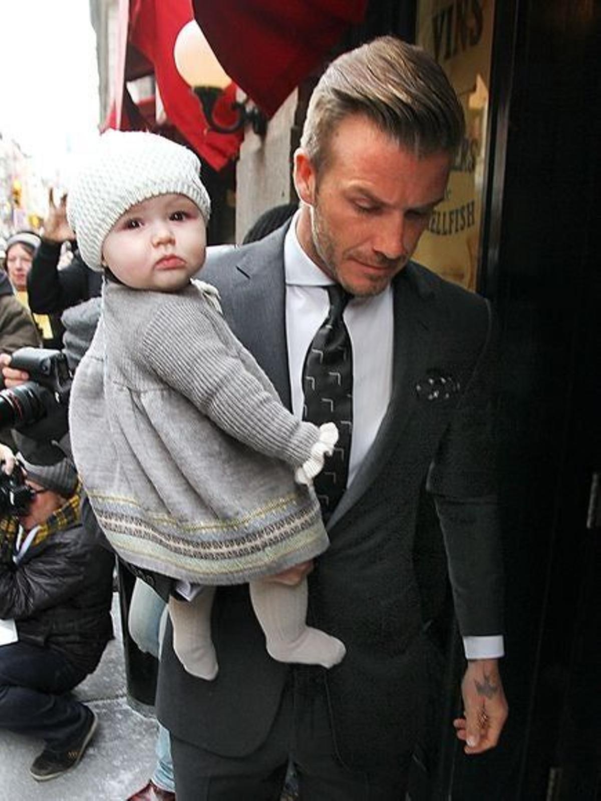 Harper Seven no se piede el desfile de su mamá - Cuore