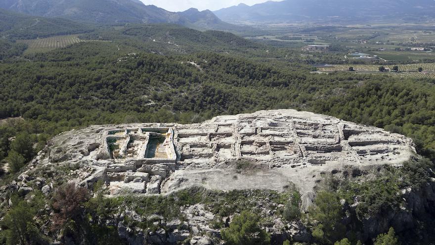 El yacimiento de La Bastida candidato al Premio Nacional de Arqueología ...