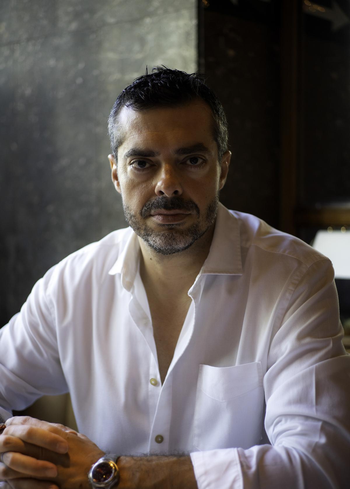 El escritor Joaquín Pérez Azaústre gana el Premio Málaga de Novela