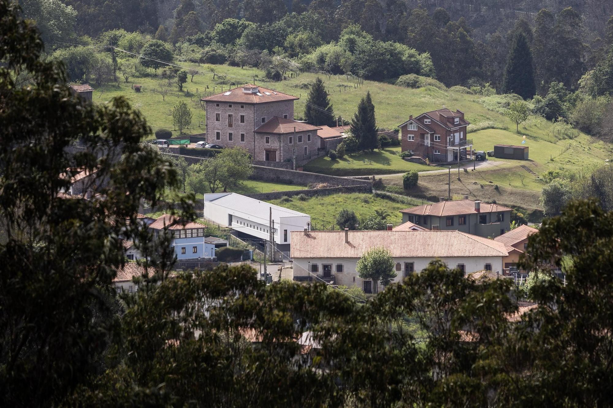 Asturianos en Candamo, un recorrido por el municipio