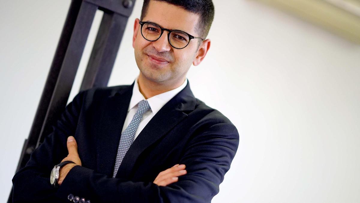 Burak Daglioglu: "El sector financiero de Turquía ha sido uno de los ...