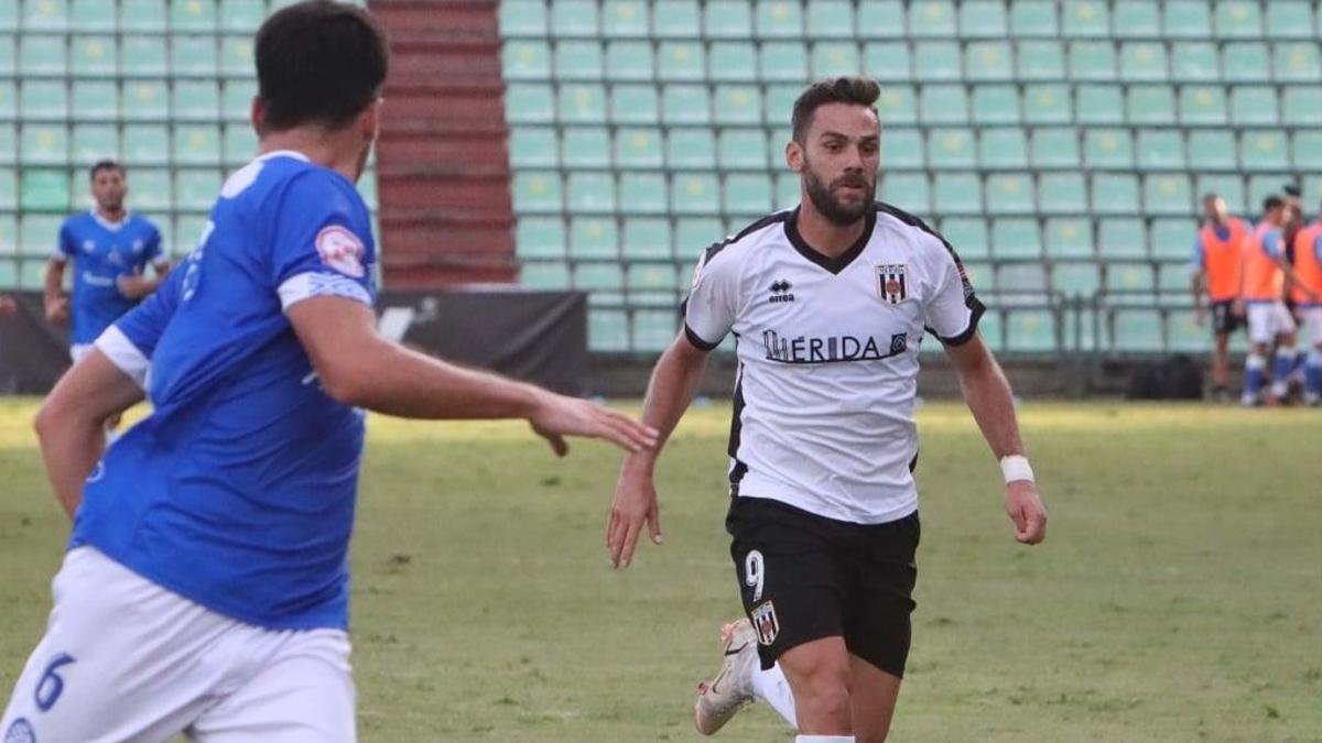 El Mérida, pendiente de las pruebas a Lolo Plá