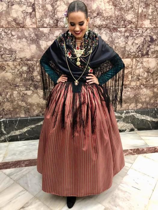 El álbum de la indumentaria tradicional Fallas 2020