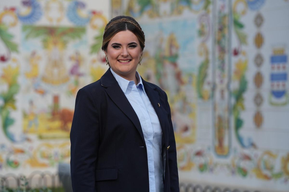 VIOLANT GERMANDAT MAGDALENA 2025 | Especial Na Violant 2025: Marta Mateu és la dama de la ...