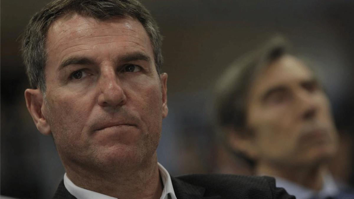 Robert Fernández: autocrítica y dardo a la prensa