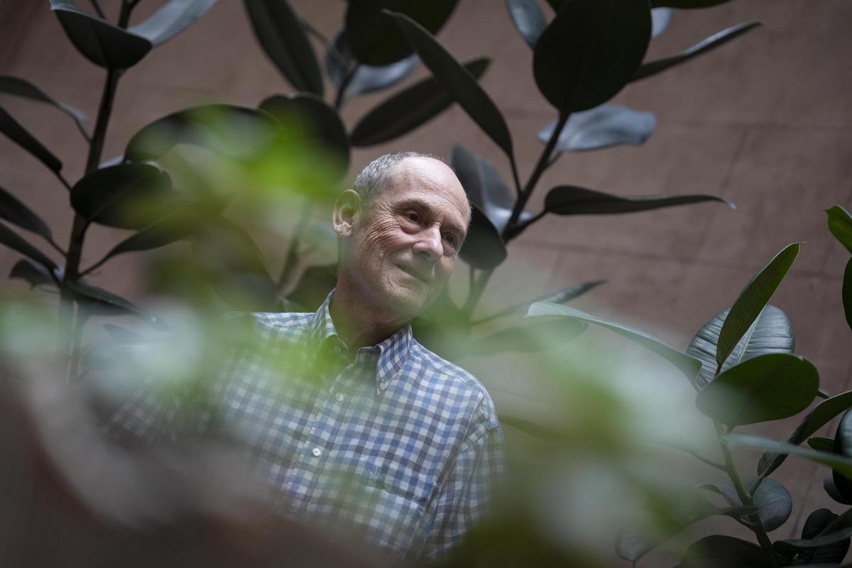 Carlos M. Herrera, biólogo: "Crear una zona húmeda artificial junto al ...