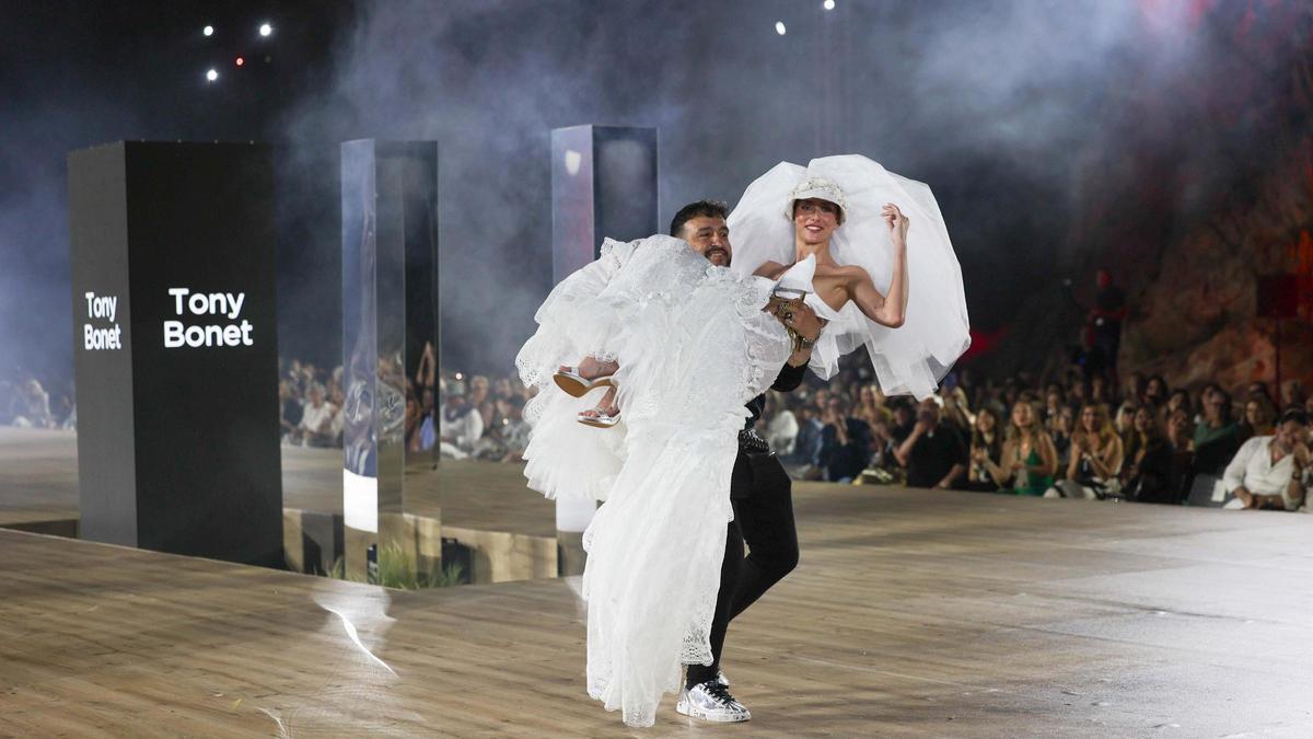 FASHION SHOW IN IBIZA: How to attend the Adlib Ibiza Fashion Show for ...