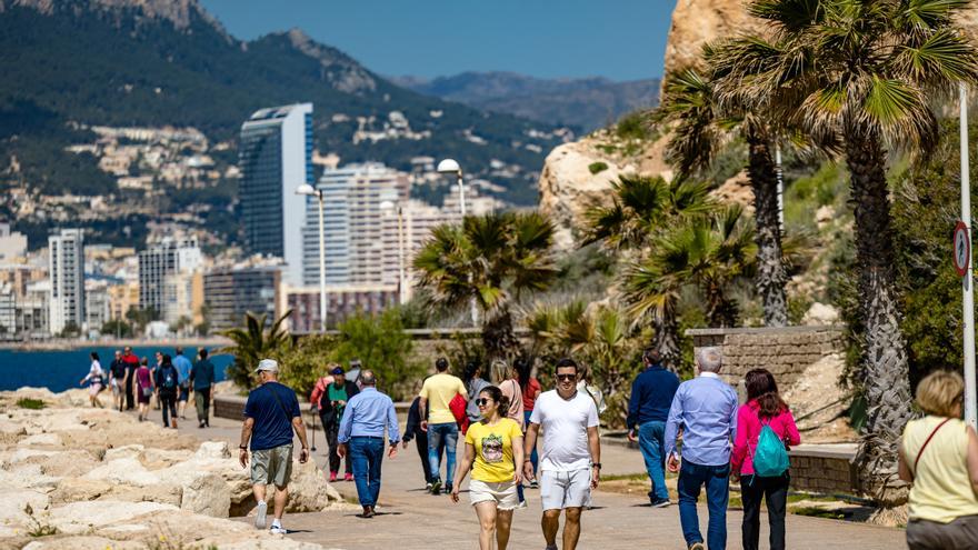 "Yo amo Calp, por eso estoy empadronado", la nueva campaña para ...