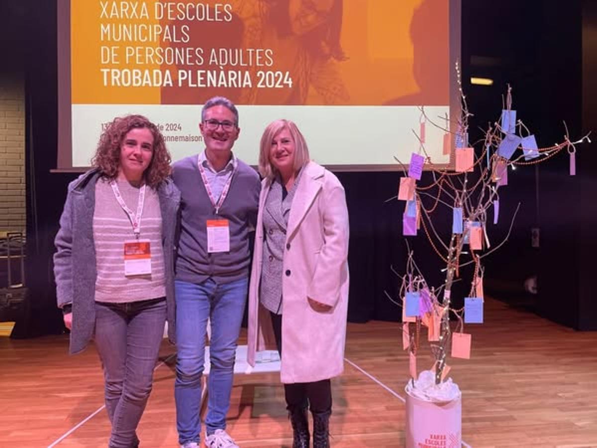 L’escola d’adults de Sant Joan participa en la darrera sessió plenària ...