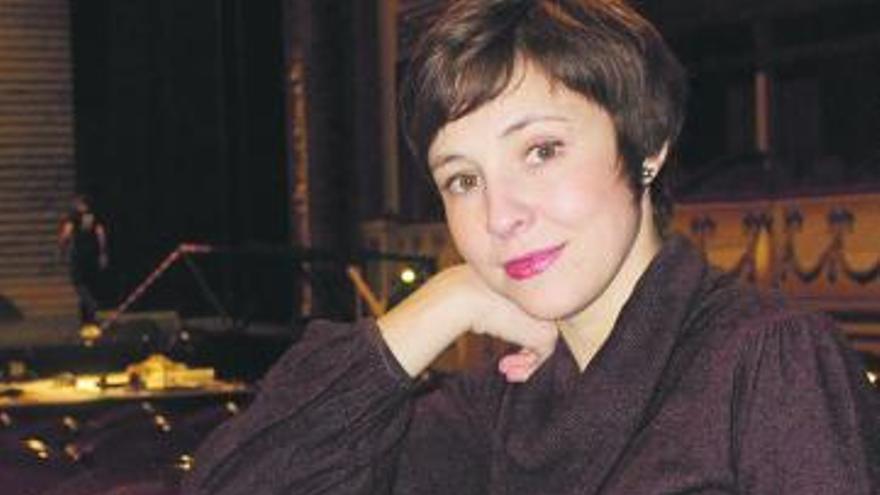 «Mi voz es como un vaso de leche caliente con mantequilla, algo de miel ...