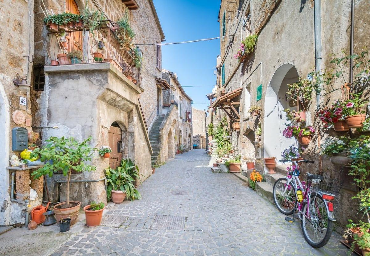 Calcata, el hermoso pueblo italiano al que salvaron los 'hippies' - Viajar