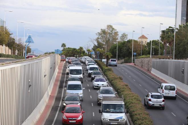 El Rodaje De Una Serie Provoca El Caos En El Tráfico Grandes Atascos