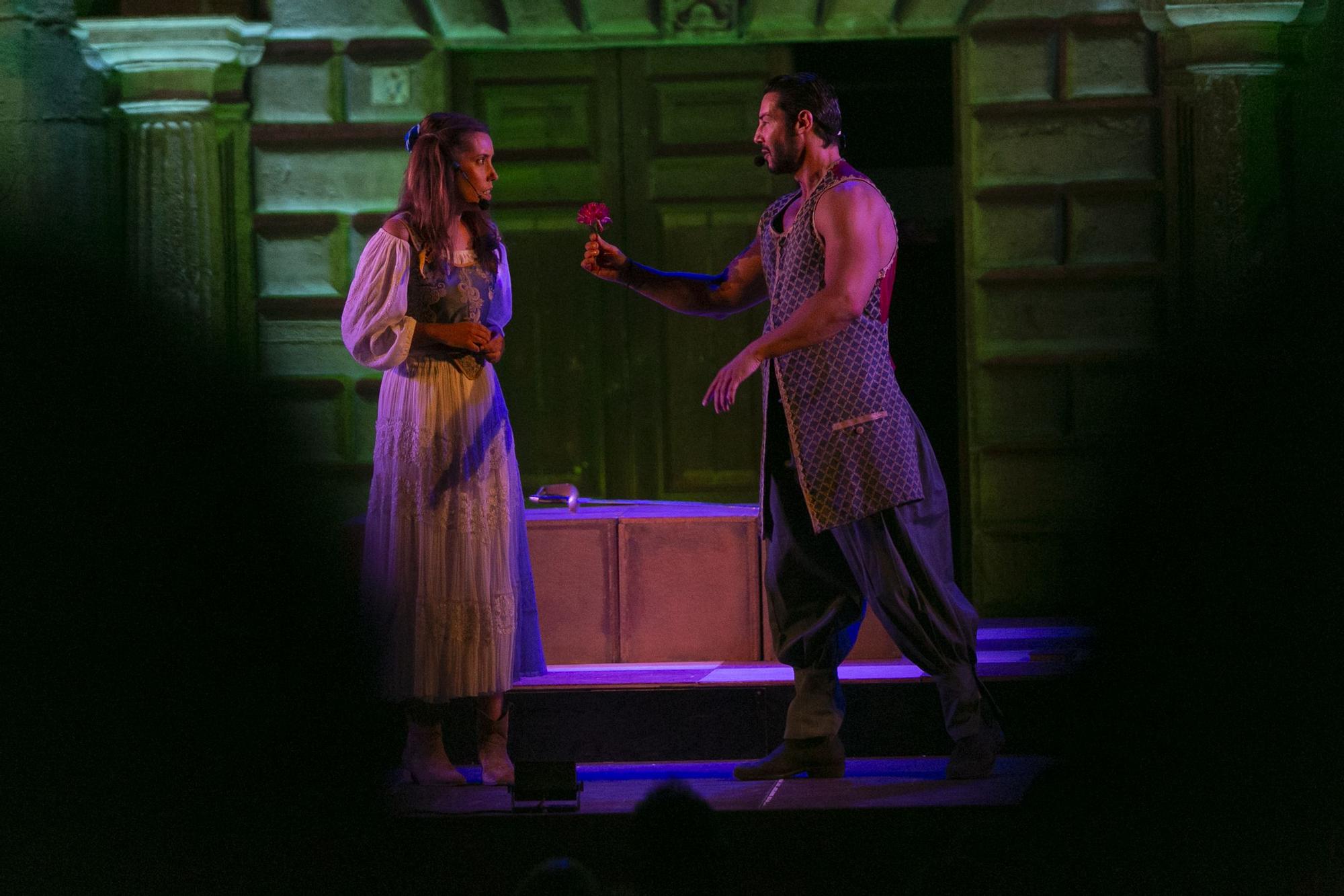 EN IMÁGENES: el estreno en Avilés de "Mazías", de Bances Candamo