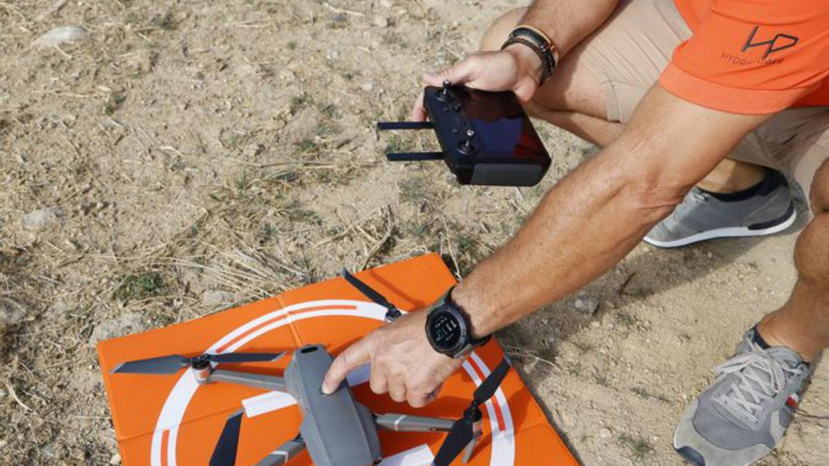 Un dron antiincendios sobrevuela Baiona - Faro de Vigo