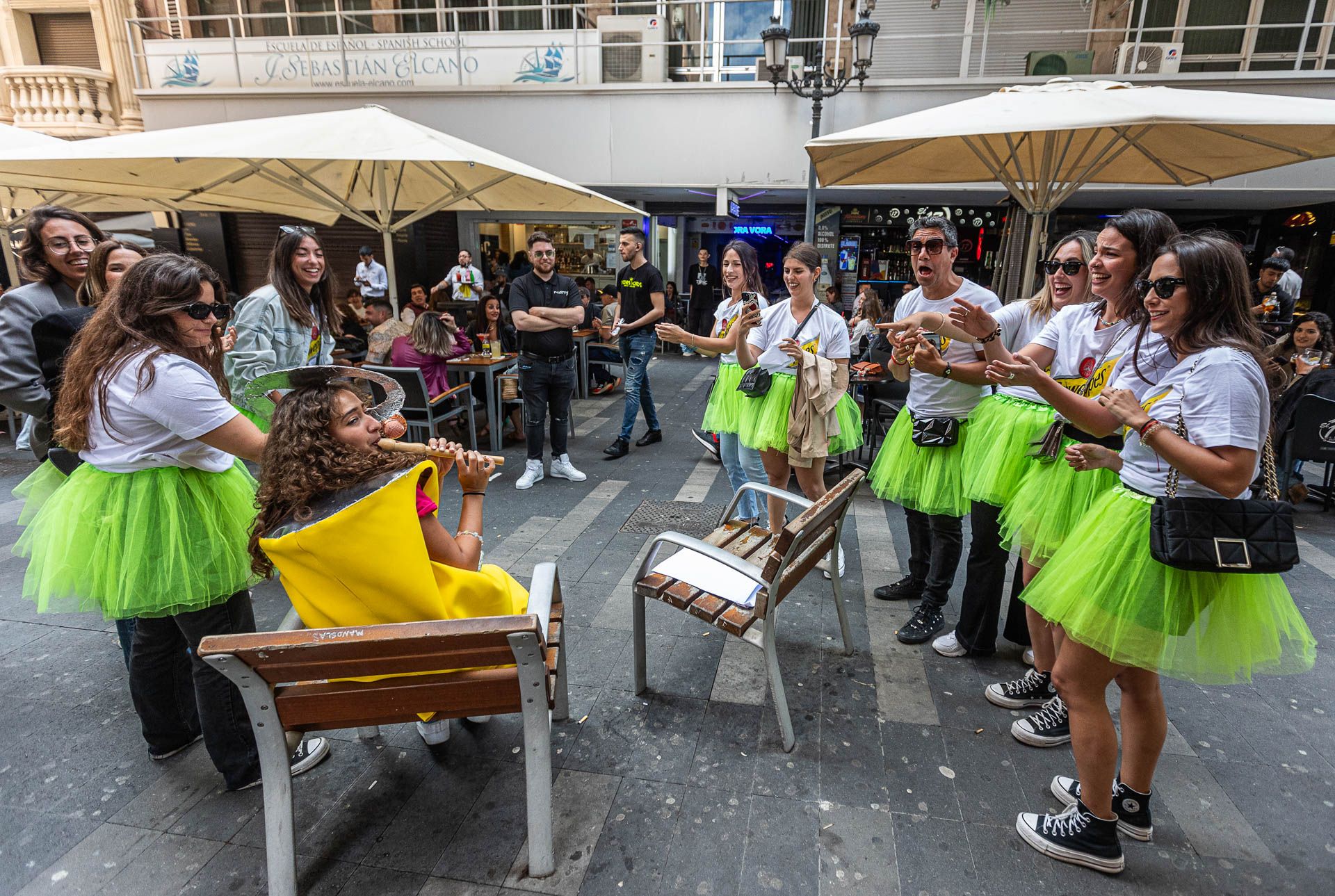 El tardeo en Castaños no baja el volumen