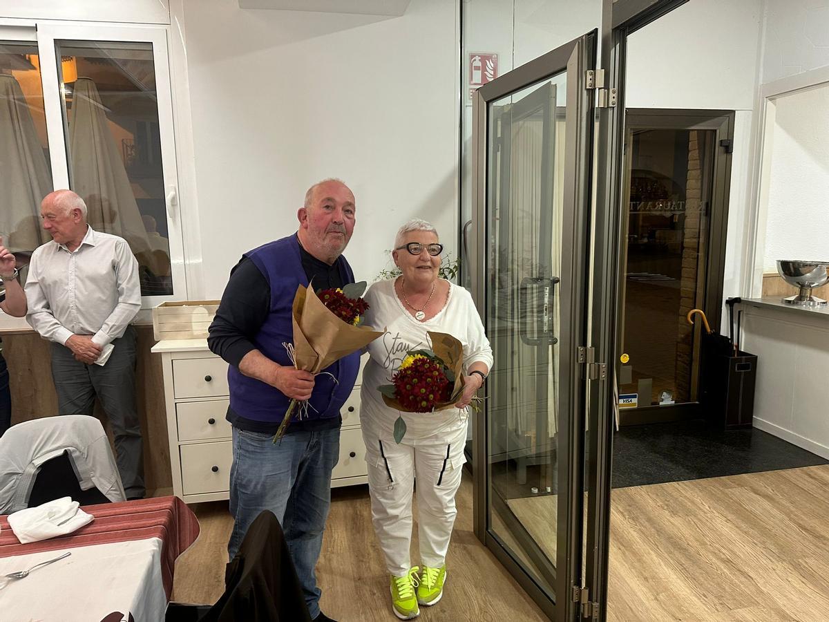 Trobada d’exjugadors i d’exdirectius del Club Bàsquet Navarcles del ...