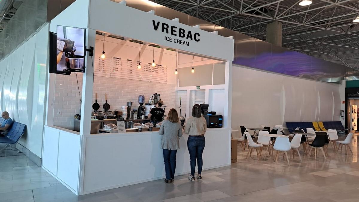 FUERTEVENTURA | El Aeropuerto de Fuerteventura inaugura la heladería ...