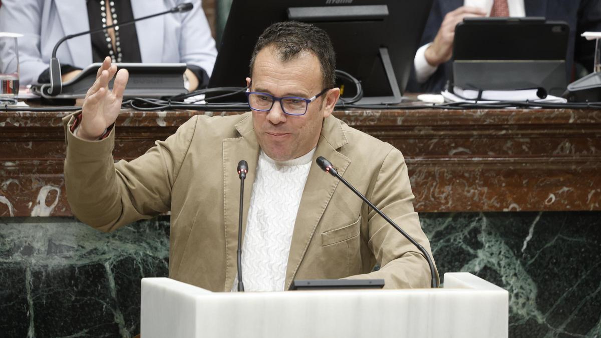 Bronca en la Asamblea por los insultos al Sindicato de Regantes: "El ...