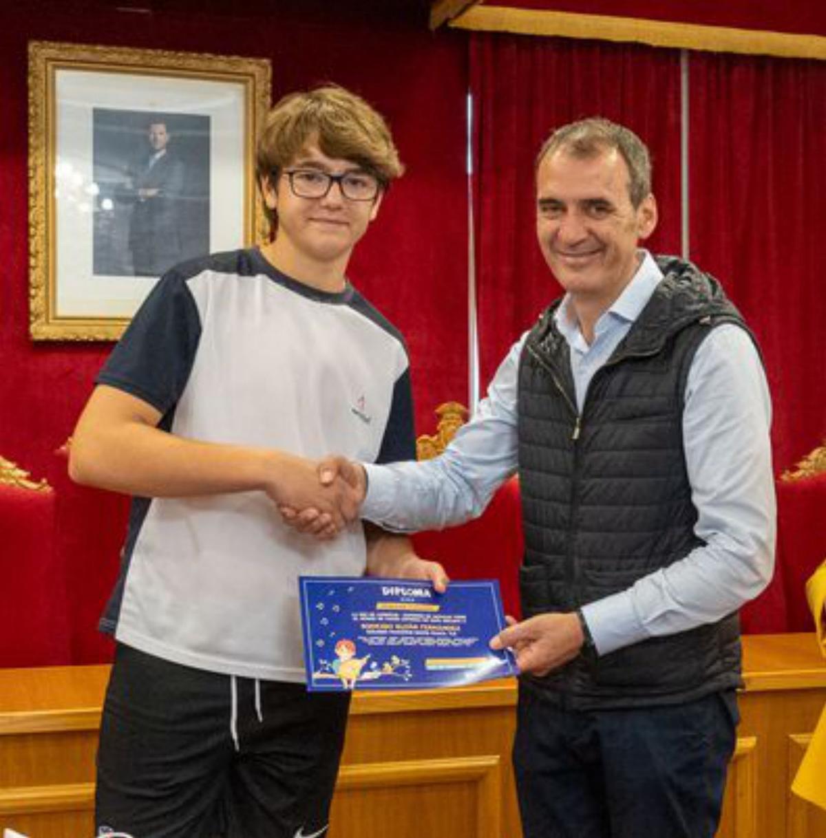 Rodrigo Buján gaña o premio do certame de microrrelatos da Red de ...