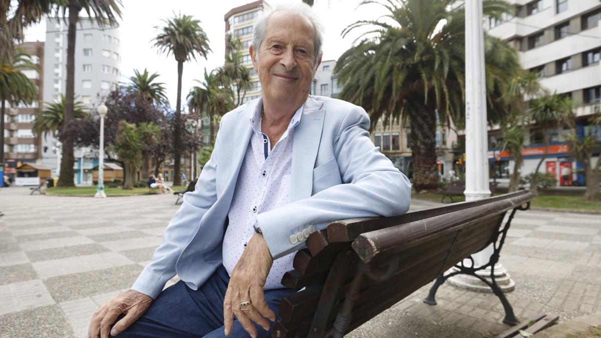 Las memorias del cantante asturiano Luis Gardey: "A mi amigo Paco de ...