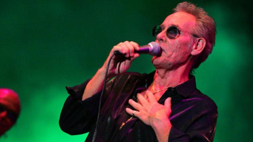 Mike Kennedy actúa en las fiestas de San Gregorio