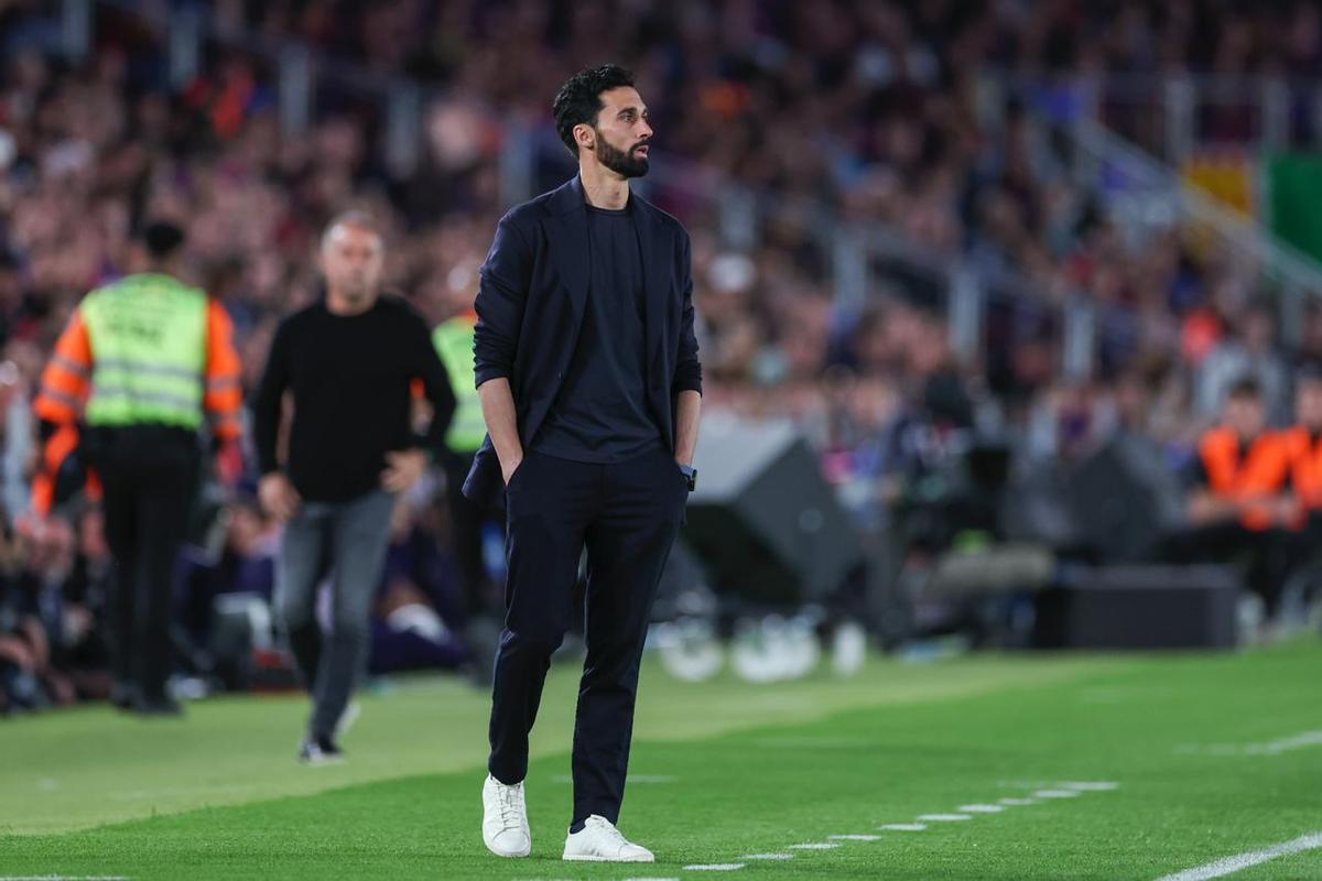 FÚTBOL | Riquelme enseña el colmillo a Florentino: "Cuando el Barça ...