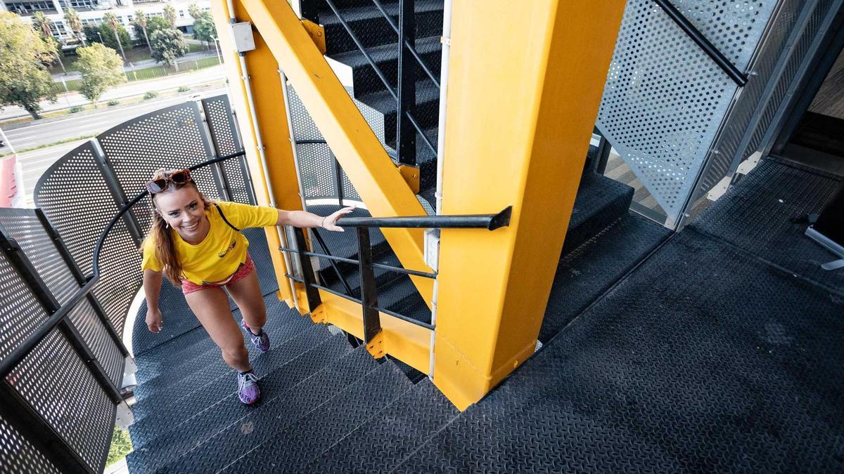 Vuelve la Metropolitan Sky Run en Barcelona: 29 plantas y 105 metros de ...