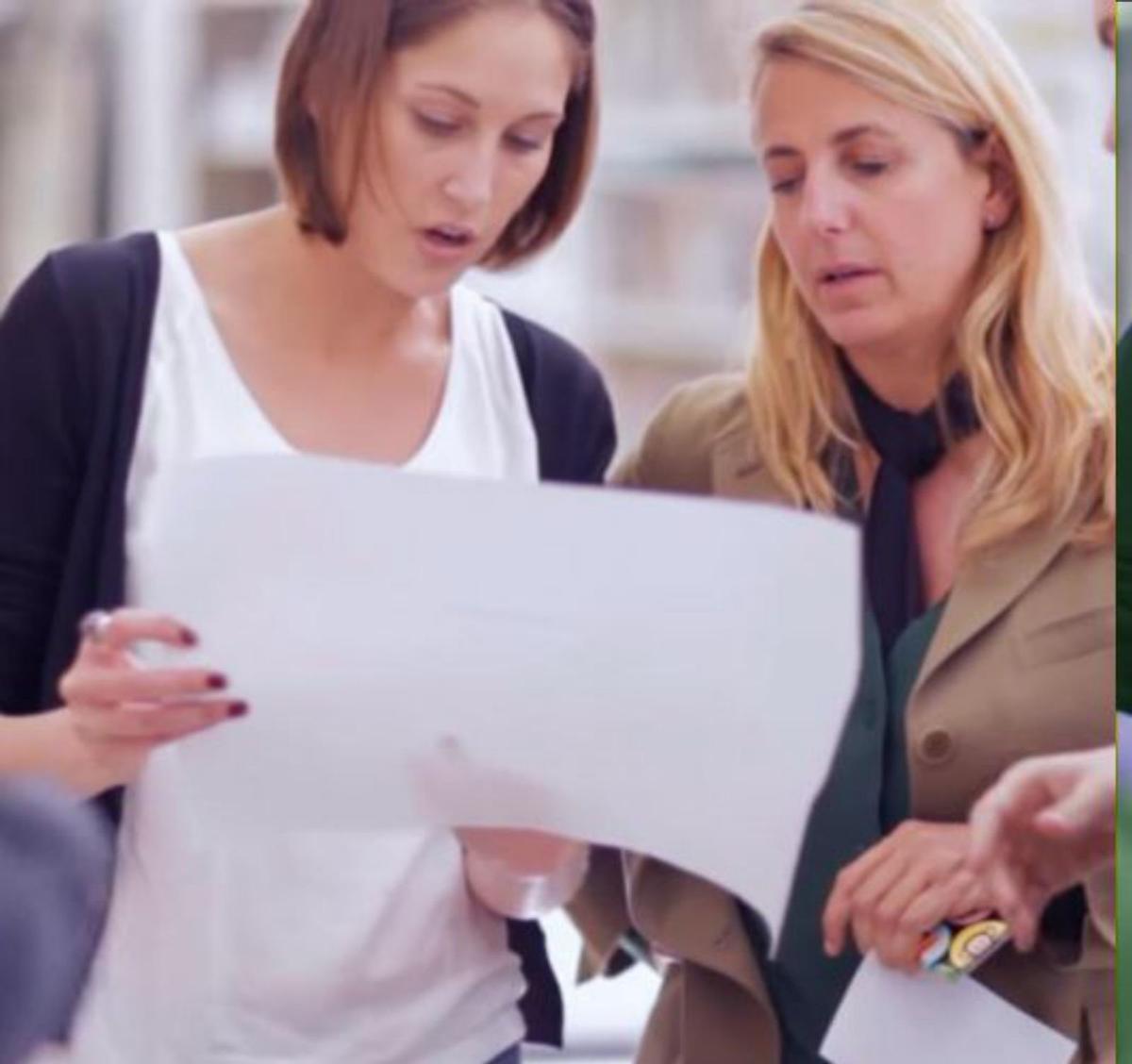 No hay color para María Abascal, la diseñadora y pintora que cambió ...