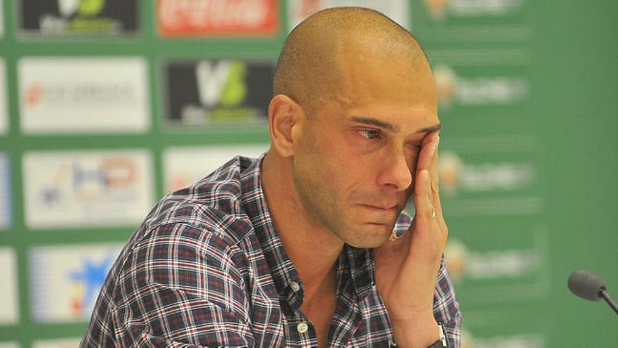 Emotiva despedida de Rafa Fernández