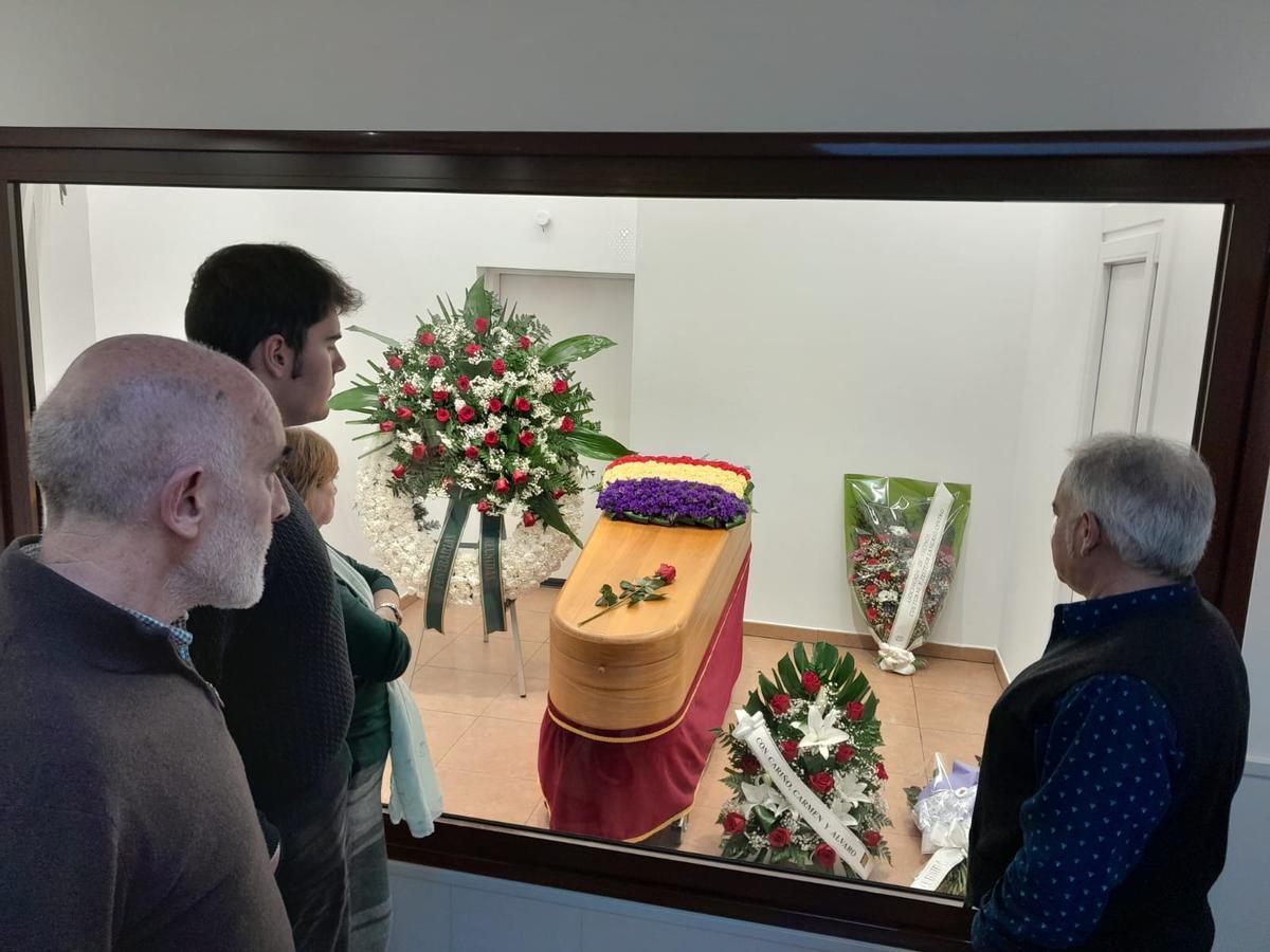 DEMOCRACIA ASTURIAS | Langreo despide a Vicente Gutiérrez Solís, "un ...