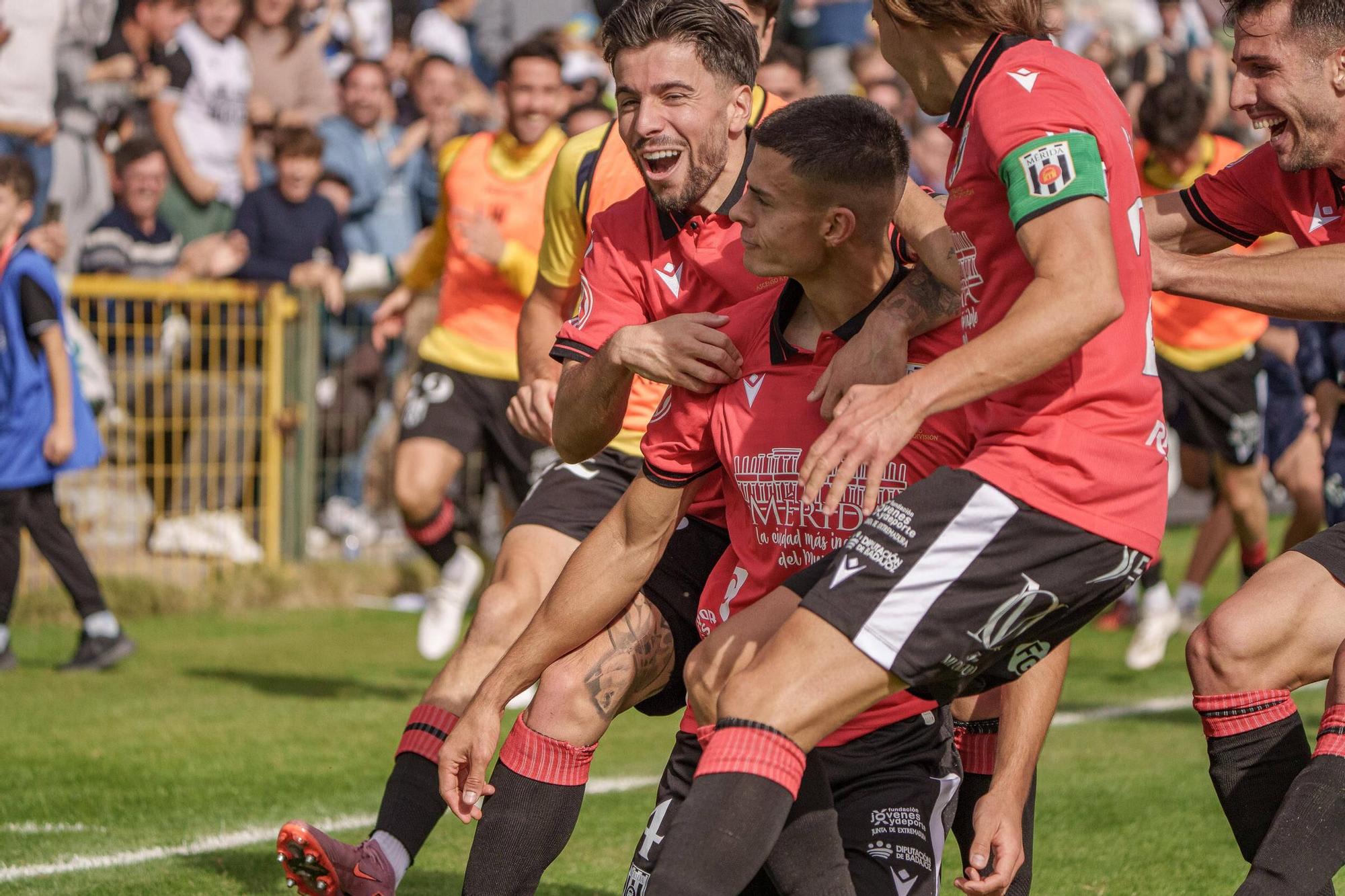 El Mérida - Real Madrid Castilla, en imágenes - El Periódico Extremadura