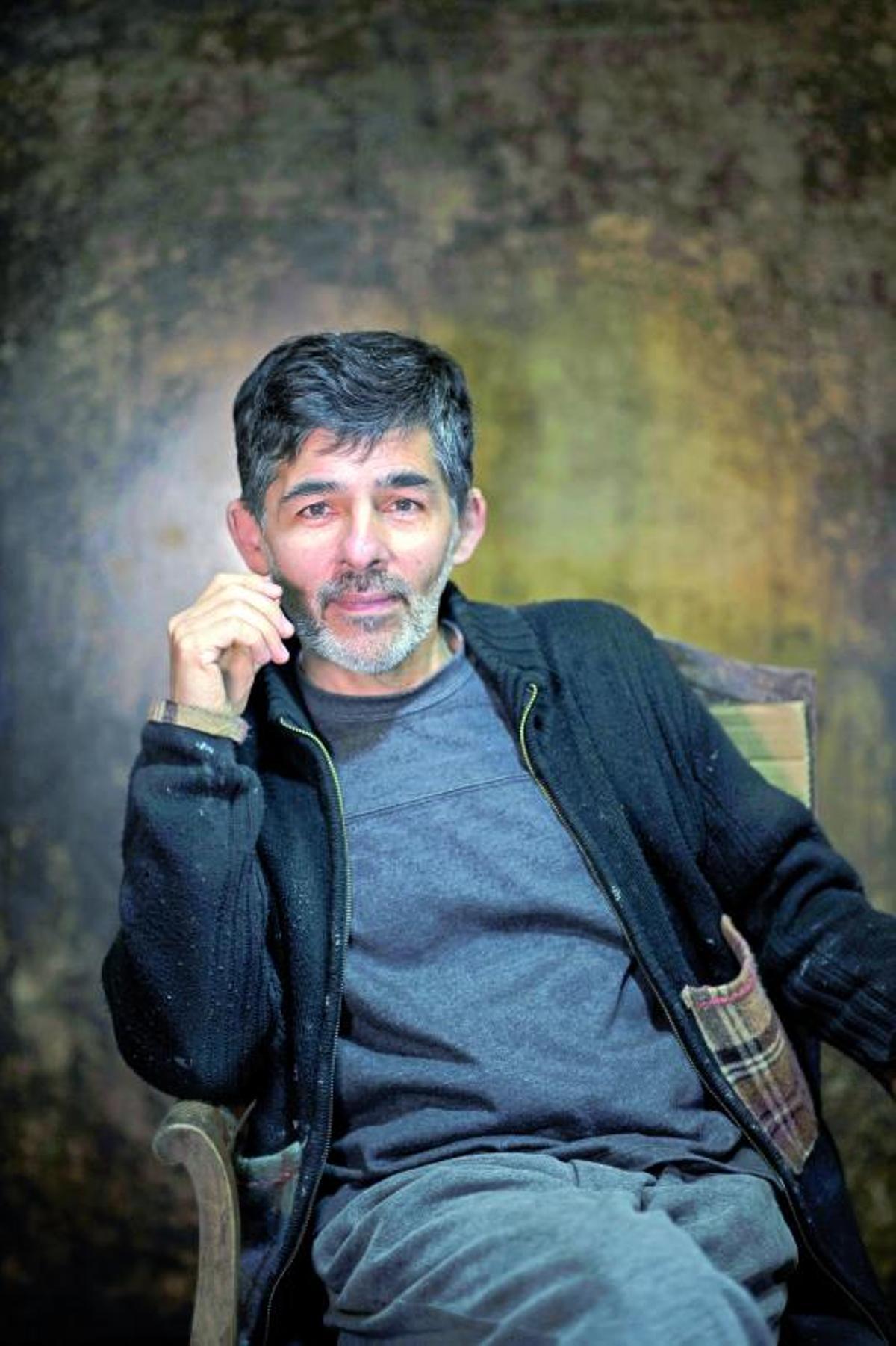 Con dolor y con rabia por Benito Torreiro