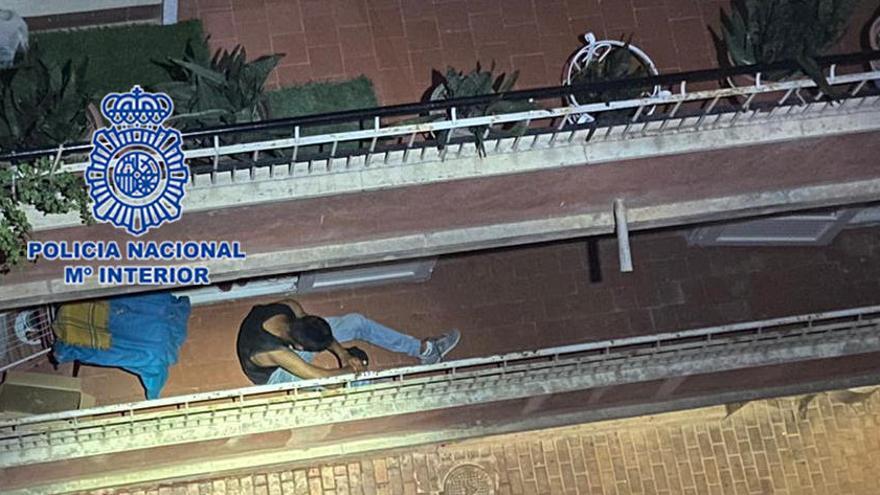 Dos detenidos por intentar robar en viviendas de Murcia