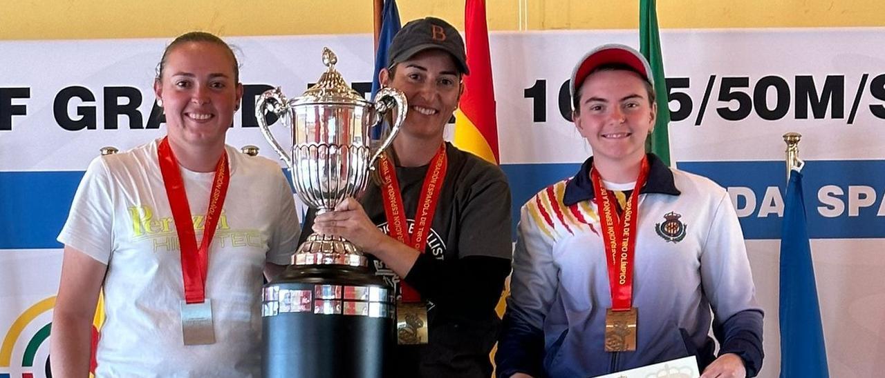 Las tiradoras Fátima Gálvez y Paqui Muñoz firman la hazaña de ganar el ...