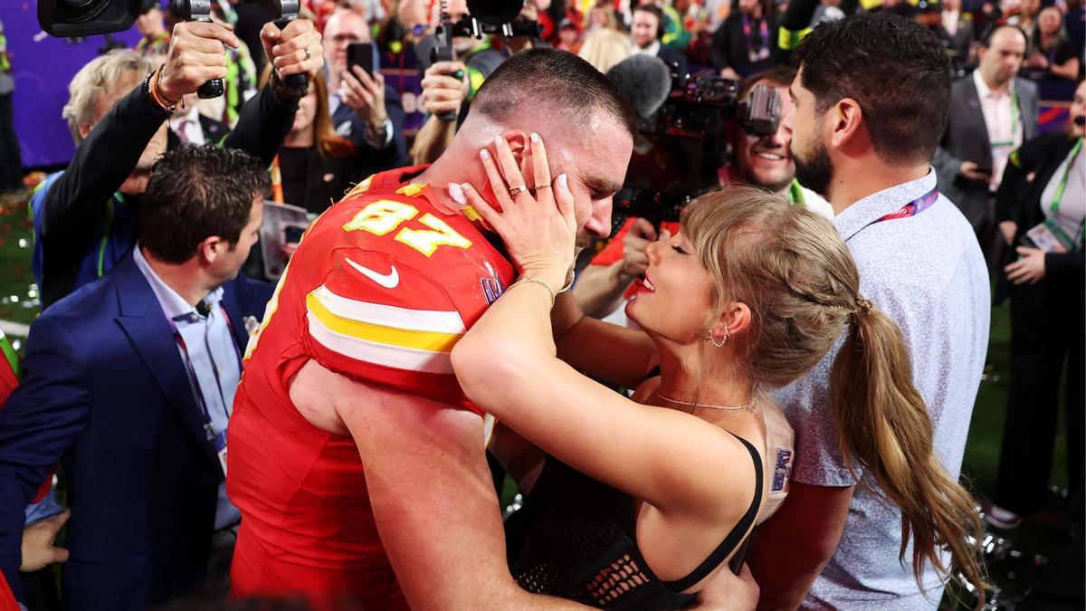 TAYLOR SWIFT SUPER BOWL | Desvelado el comentario de Travis Kelce a Taylor Swift en la Super ...