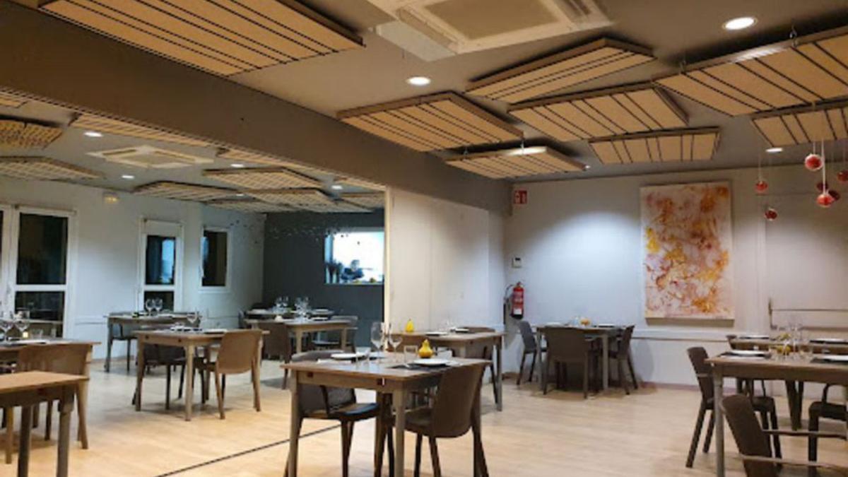 Traça de Fontfreda reforma el restaurant Quinze Ous de les Preses - Empordà