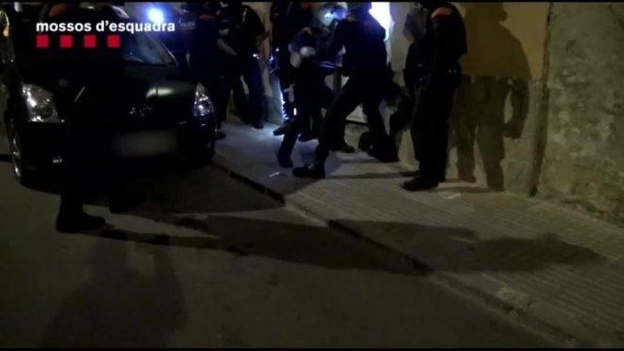 Tres Detenidos Por Secuestrar Y Torturar A Un Hombre En Amposta