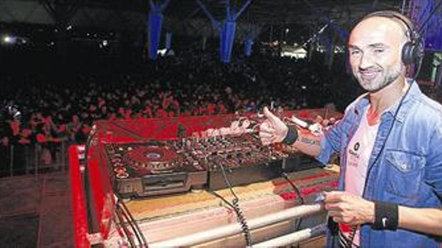 El Magdalena DJ atrae a miles de jóvenes al ritmo ‘dance’ - El ...