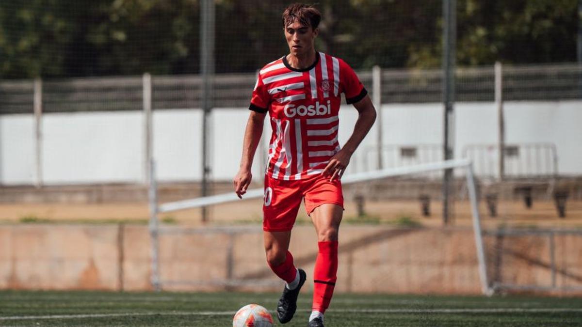 El central Marc Fuentes, primer fichaje que la Peña Deportiva se trae a ...
