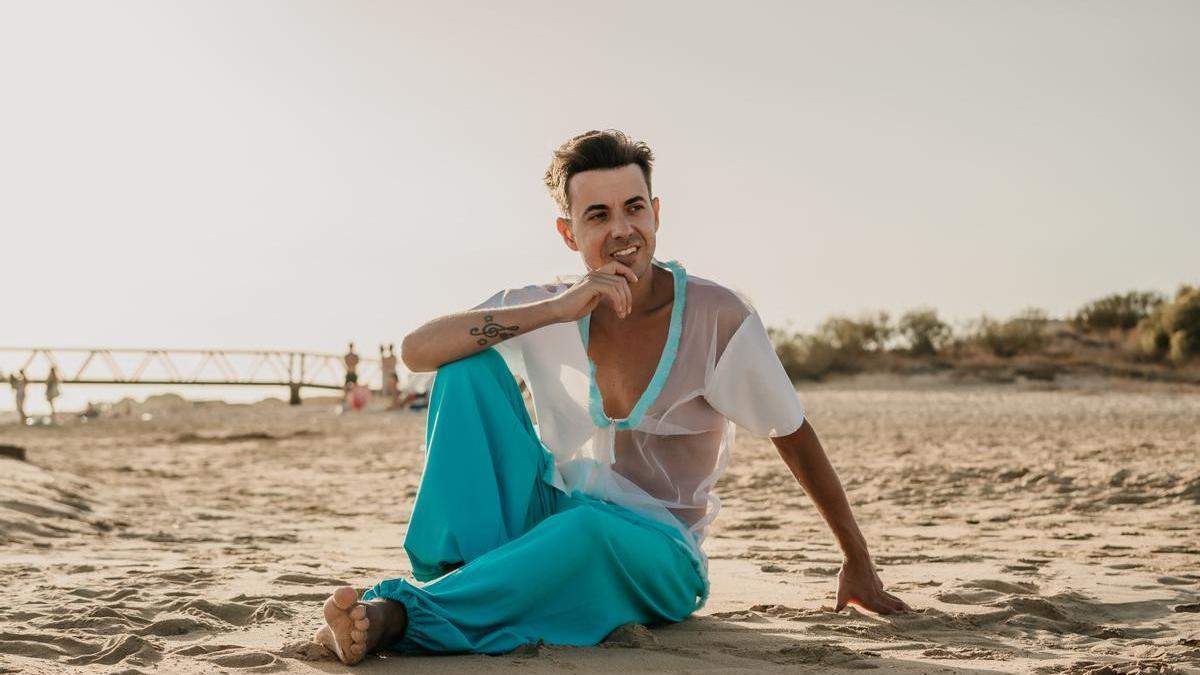 El alzireño Ivan Zayas se mueve ahora a ritmo de bachata