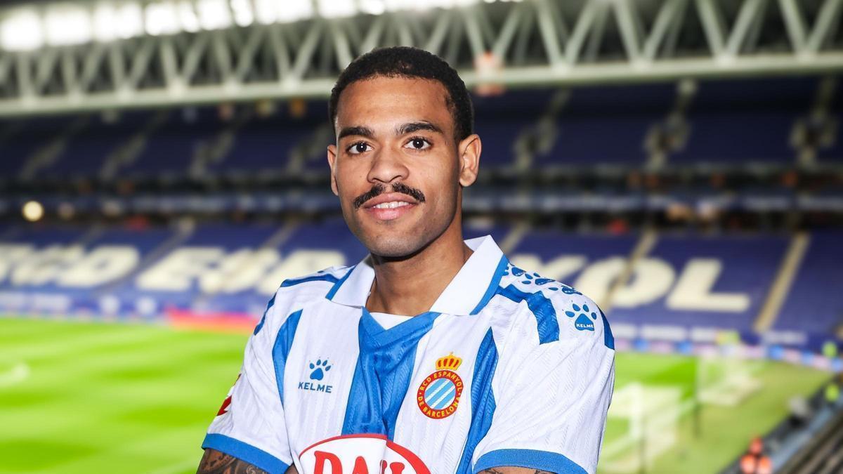 El delantero Cyril Ngonge llega cedido al Espanyol hasta final de temporada